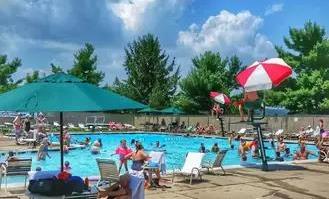 Pool - Holly Hills Country Club